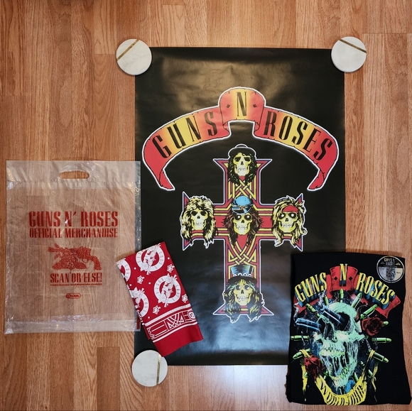 Guns N' Roses | Shirts | Guns N Roses Band Merchandise Set | Poshmark